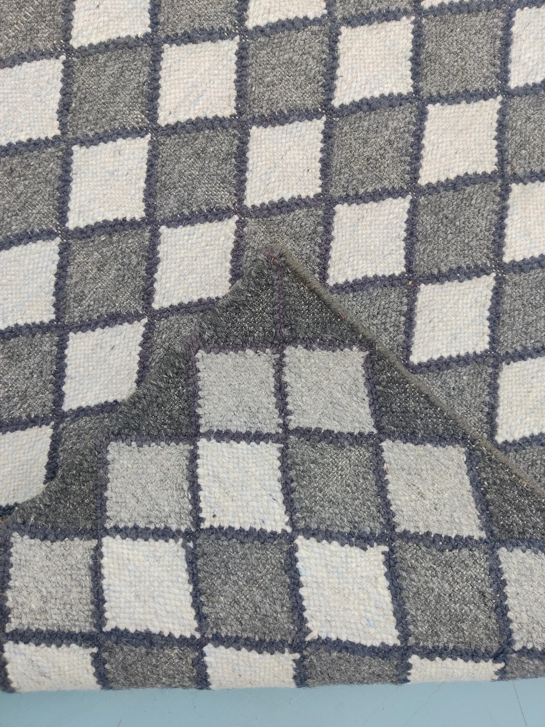 Diamond Pattern Wool Rug, Handwoven Dark Grey and White Kilim Rug ...