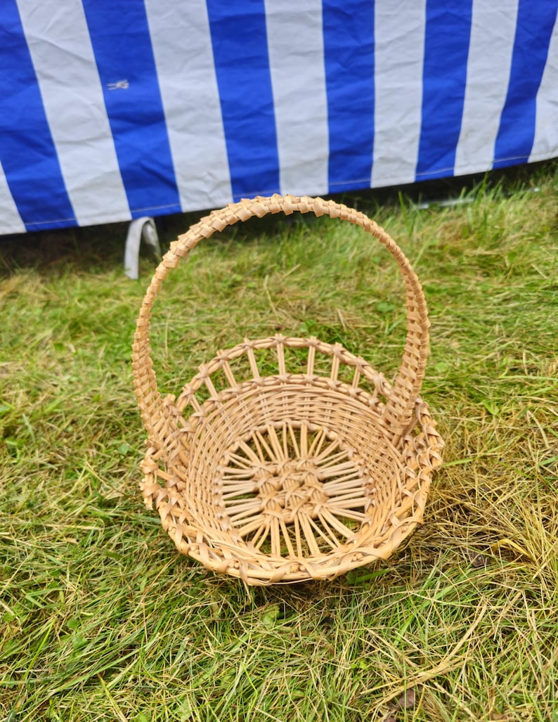 Handwoven Wicker Tray With Decorative Weave – Rustic Willow Storage ...