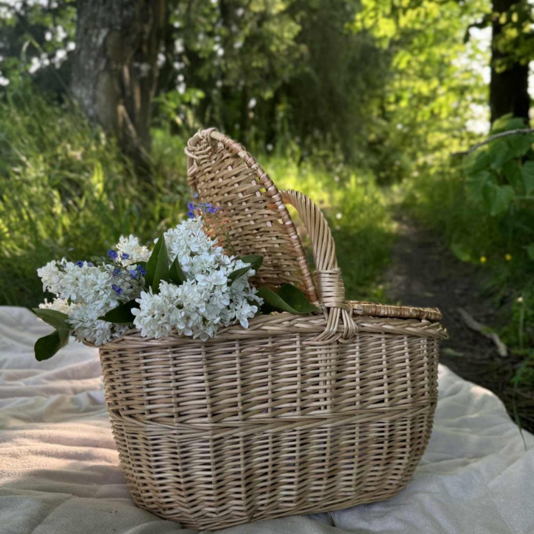 Large Wicker Picnic Basket: Handmade Willow Cottagecore Basket - Etsy