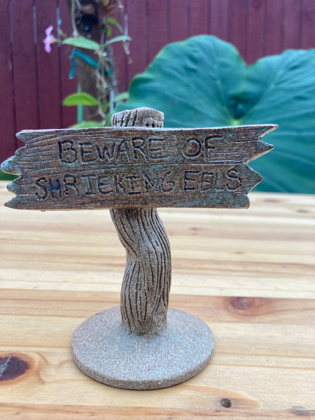 Beware of Shrieking Eels Fish Tank Sign - Etsy