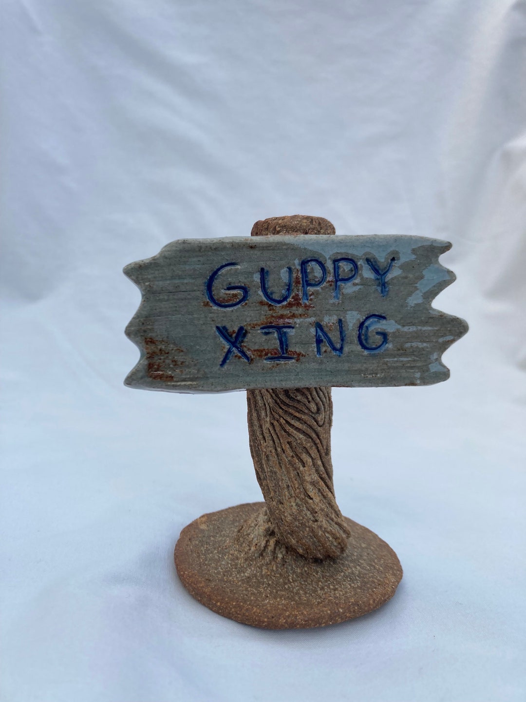 Guppy Xing Fish Tank Sign - Etsy