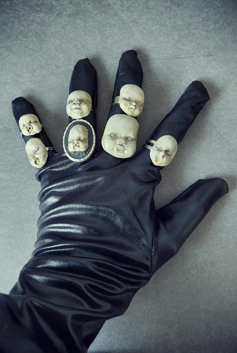 Creepy Doll Face Ring – Adjustable Gothic Ring Made in Polymer Clay ...