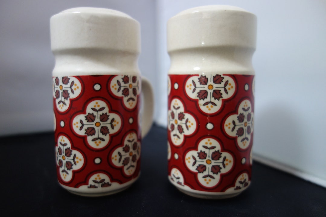 Vintage Pair Ceramic Holt and Howard Salt and Pepper Shakers 4 1/2 ...