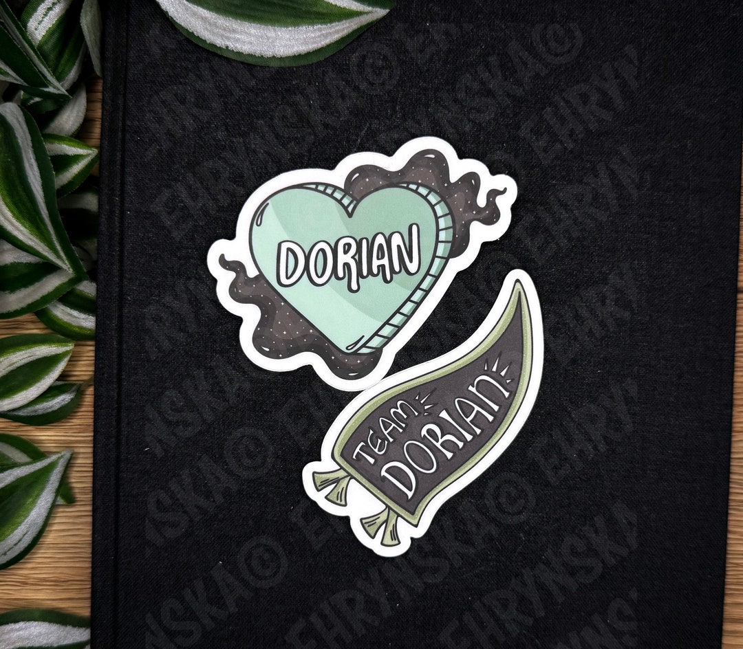 Throne of Glass Team Dorian Flag Pennant Candy Heart Clear Vinyl ...