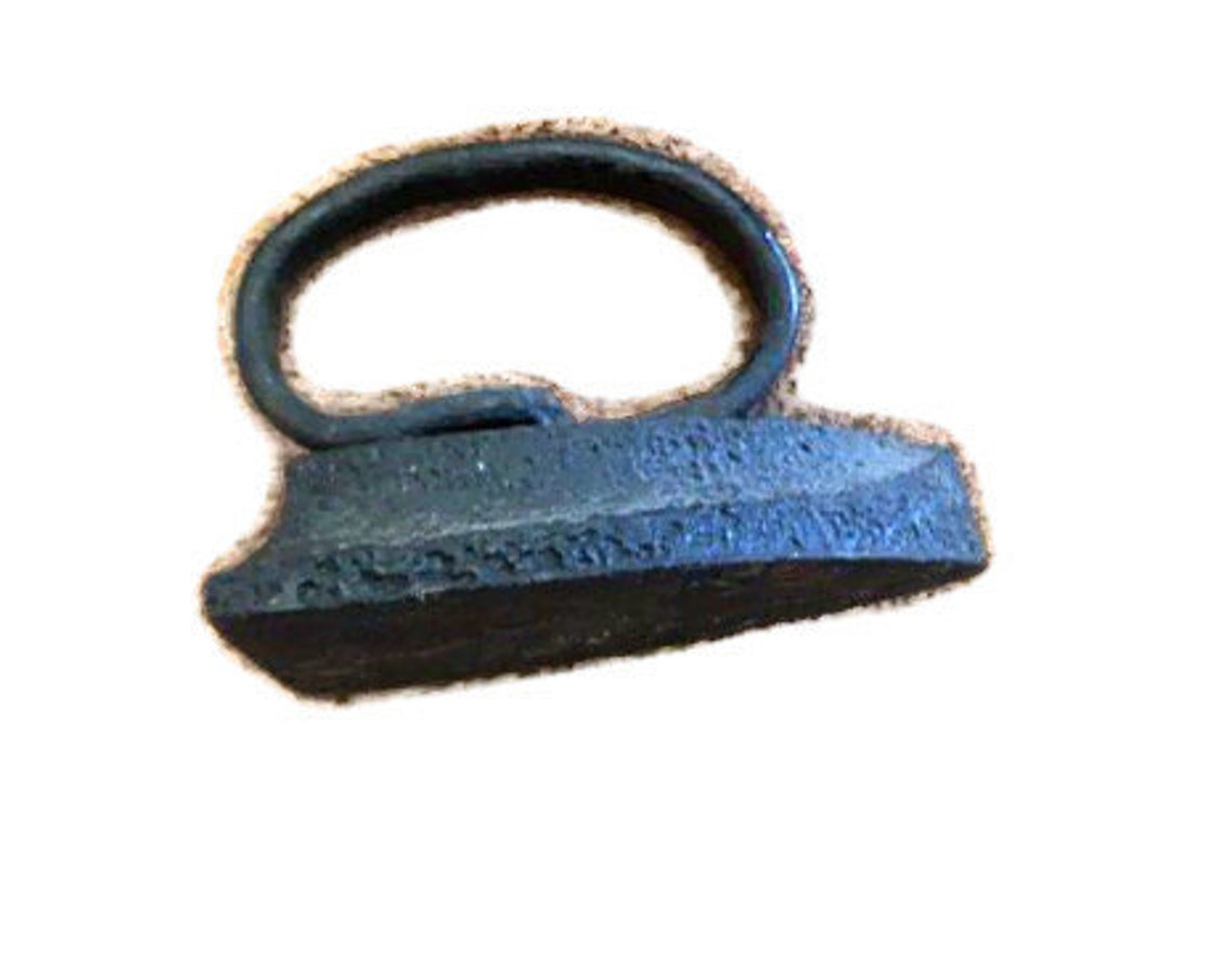 Black Antique Sad Iron From the 19th Century Rustic Home - Etsy