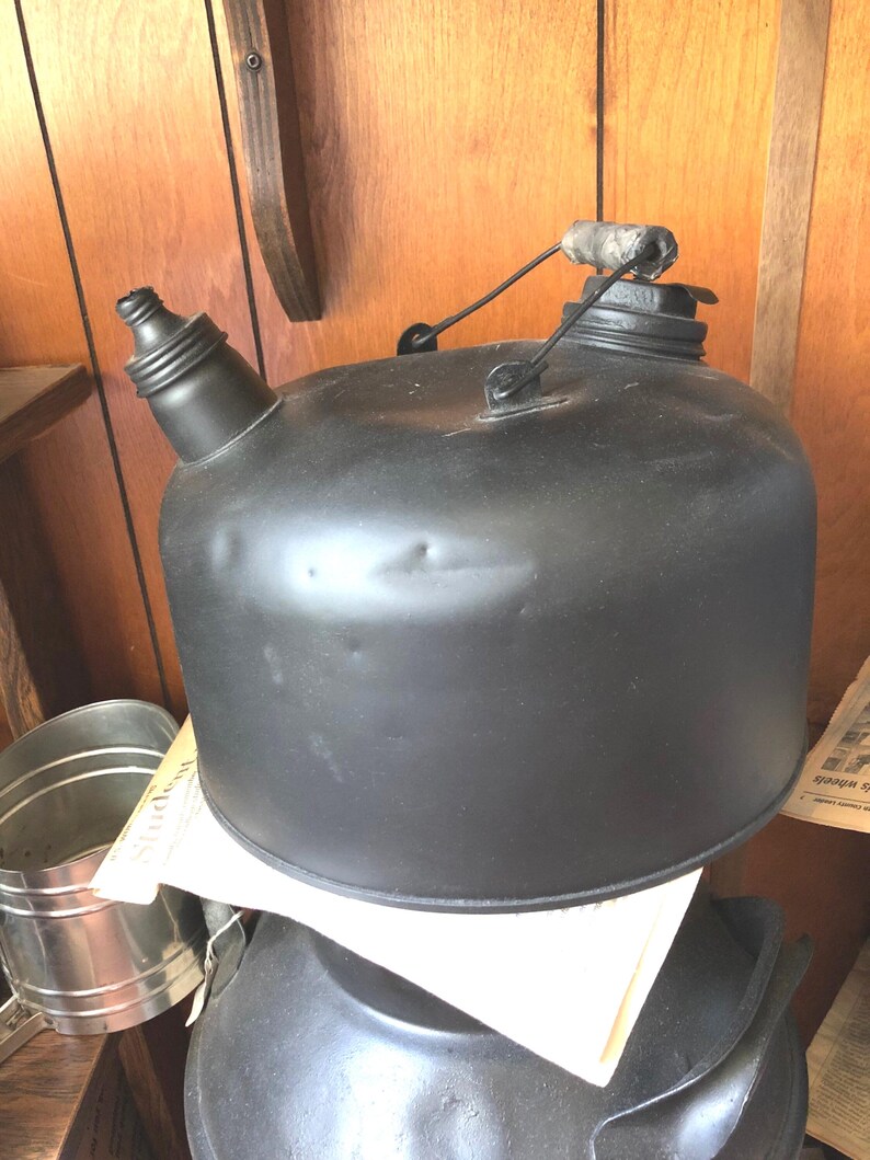 Vintage Small Gas Can, Rustic Metal Art Decor, Ready to Paint - Etsy