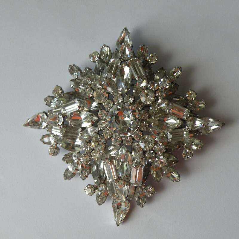 Square Brooch - Etsy