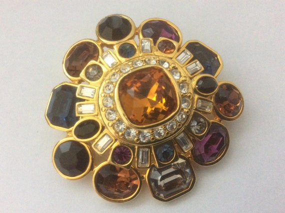 Joan Rivers multi color rhinestone , colorful brooch - Gem