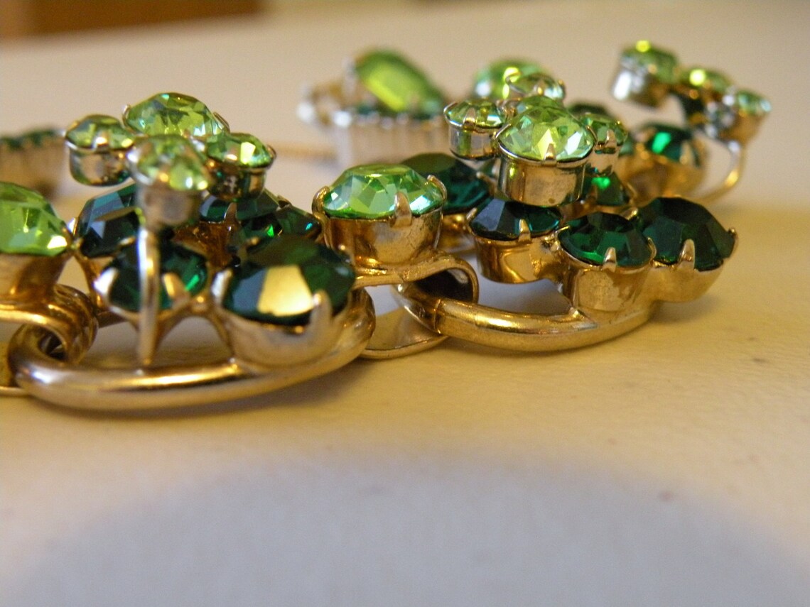 Delizza and Elster Inc Juliana Flower Bracelet. Emerald and - Etsy