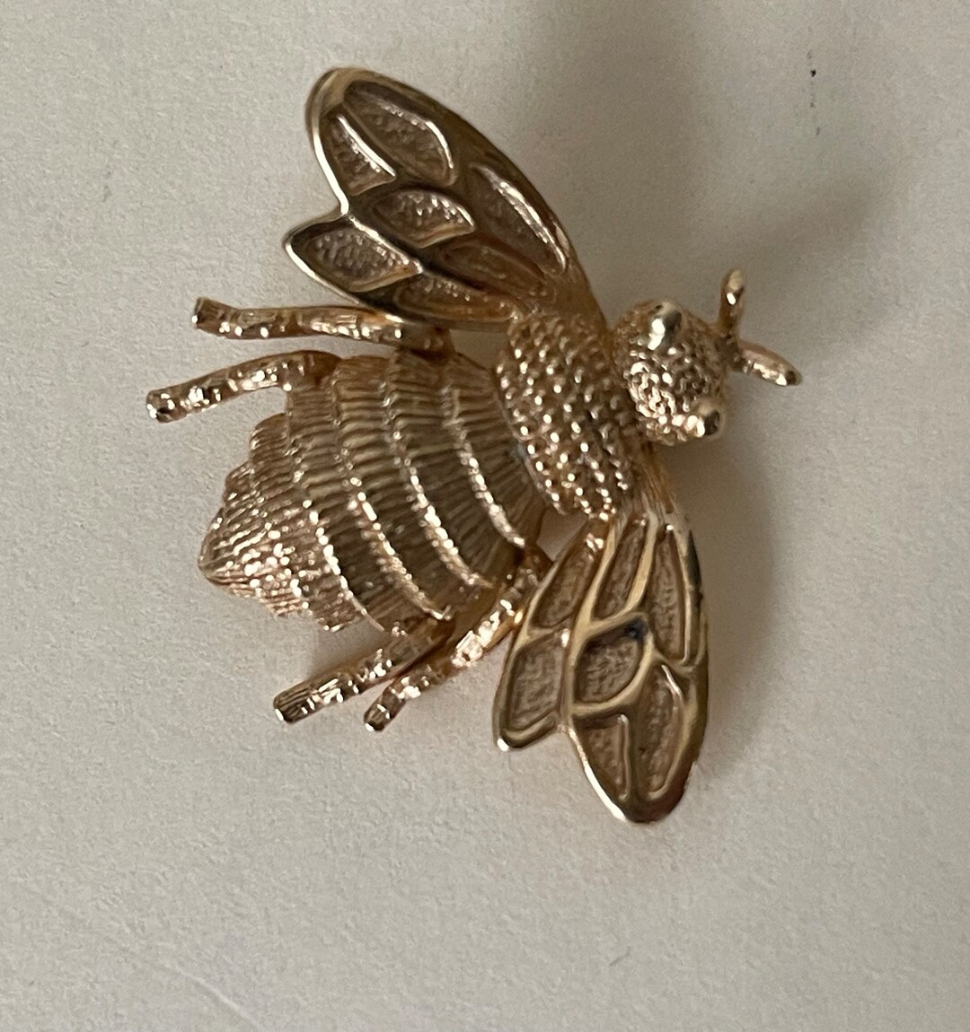 Avon Bee, Honey Bee, Bumble Bee Gold Plated Brooch - Etsy