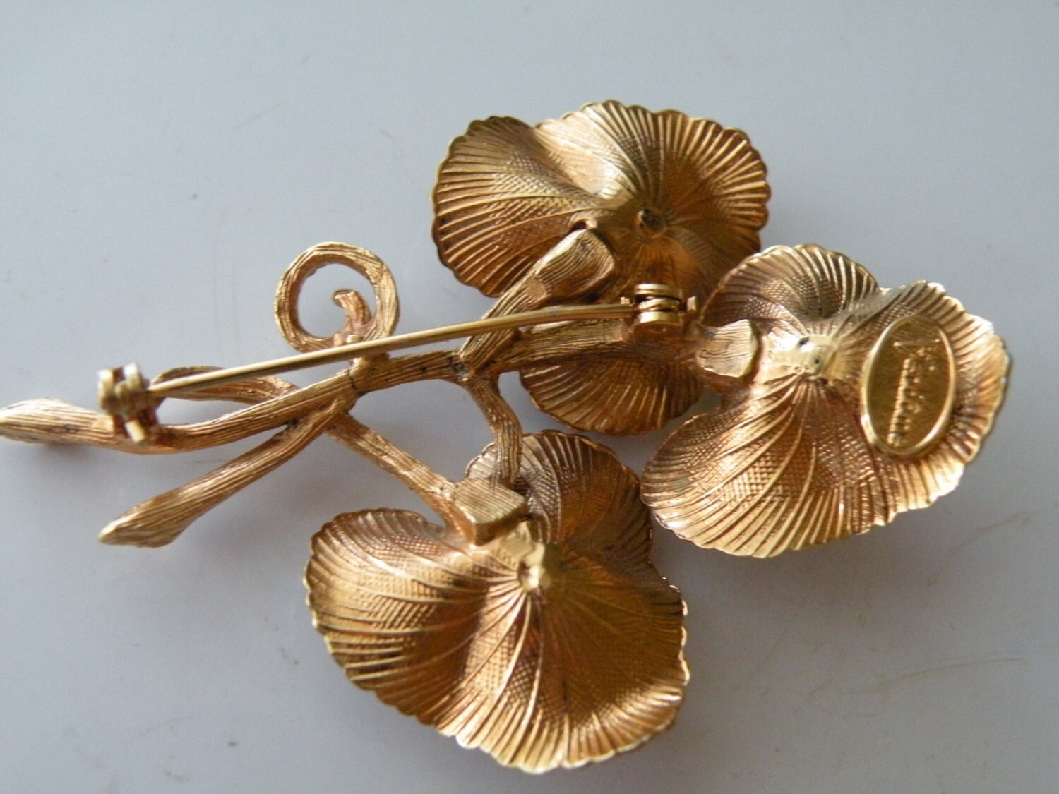 Vendome Floral Leaf Swarovski Beads Brooch Pin - Etsy