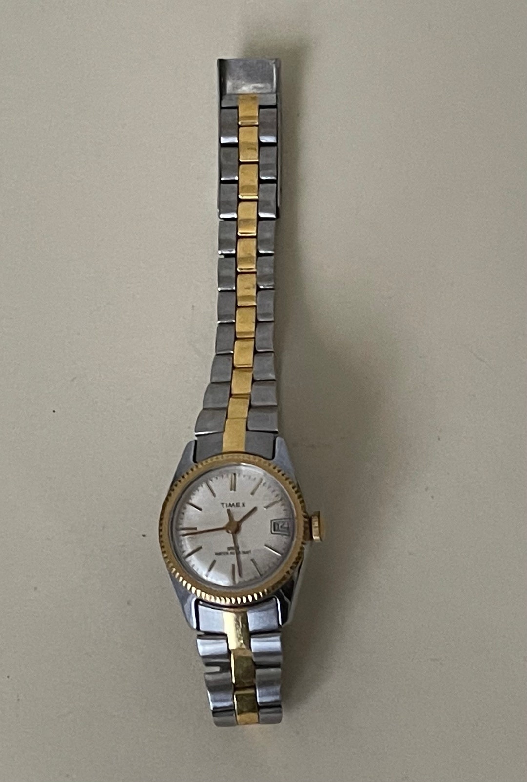 Timex Wind up Mechanical Watch. Winds and Runs. - Etsy