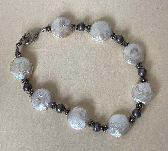 Freshwater coin pearl, gray pearls, sterling silver 9… - Gem