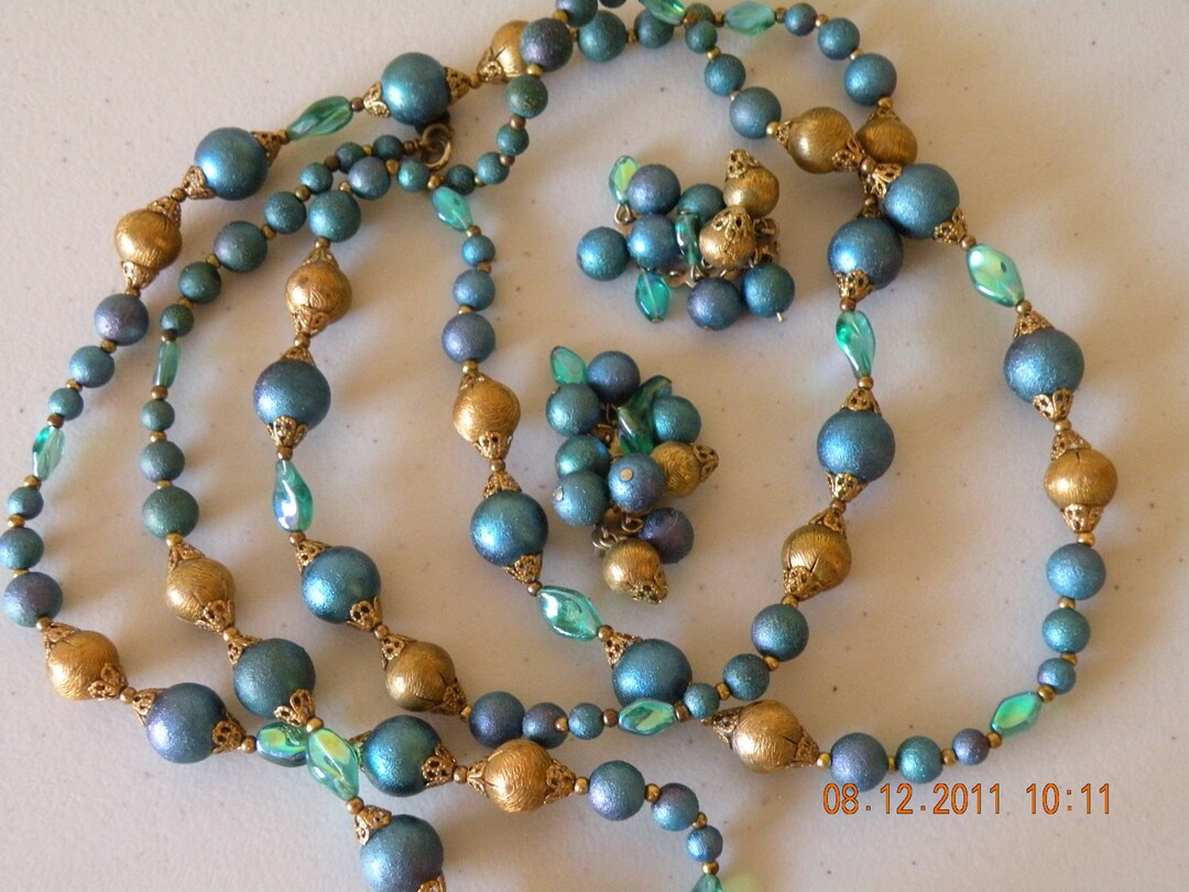 JUDY LEE Ebb Tide Beads Necklace and Clip on Earrings. 1965. Set. Book ...
