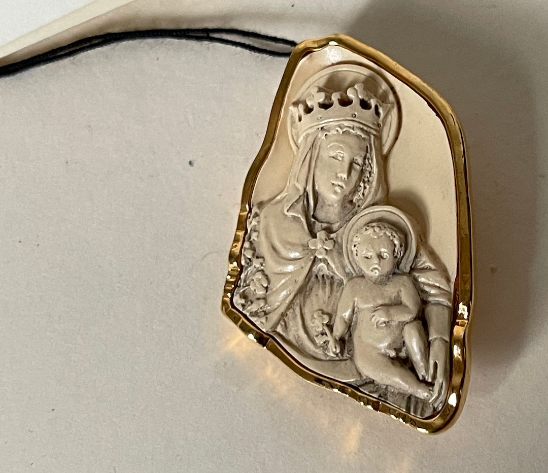 Vatican Library Collection Mother & Child Brooch NOS - Etsy