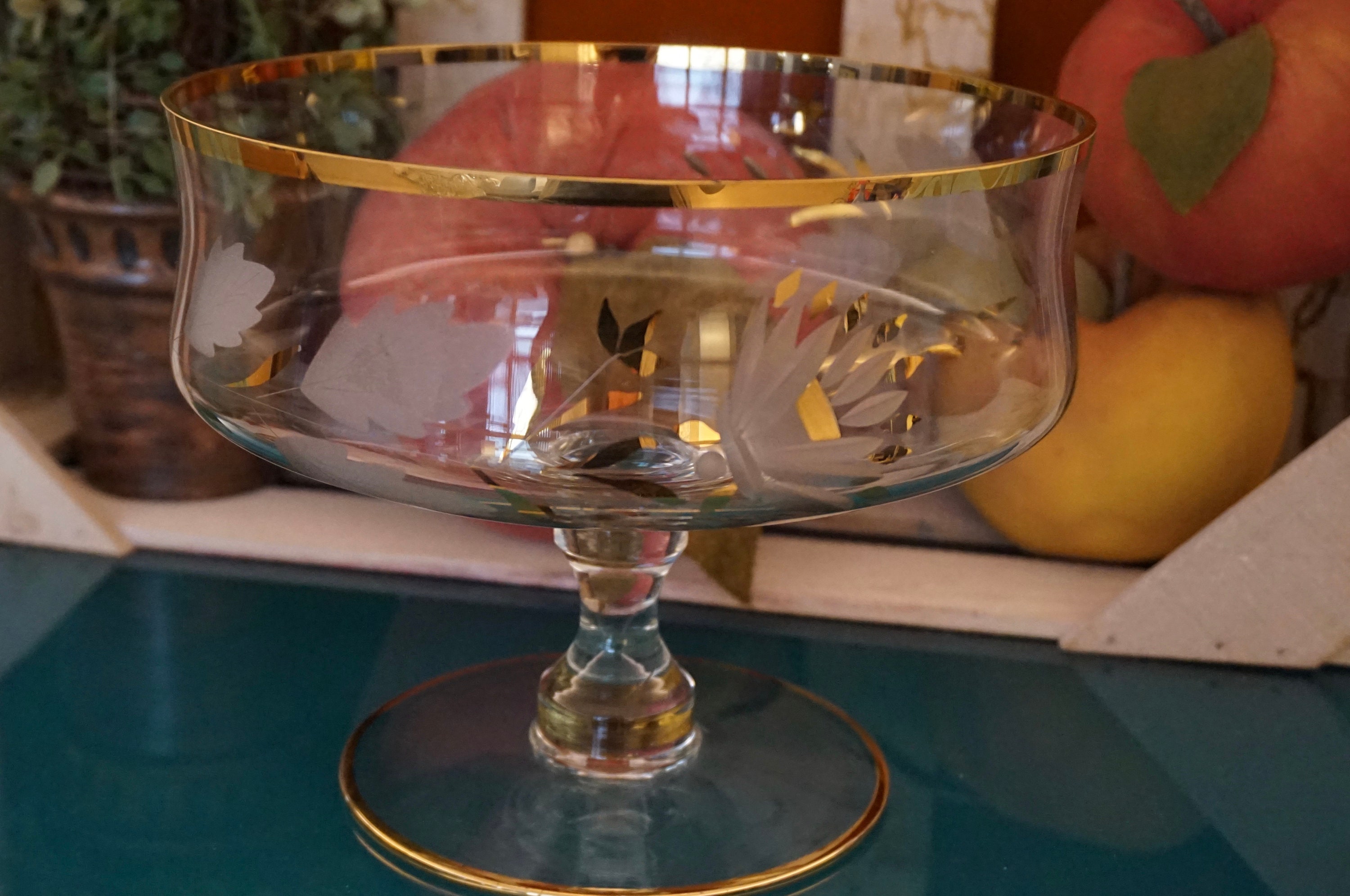 Footed Clear Glass Compote With Gold Trim - Etsy Sweden