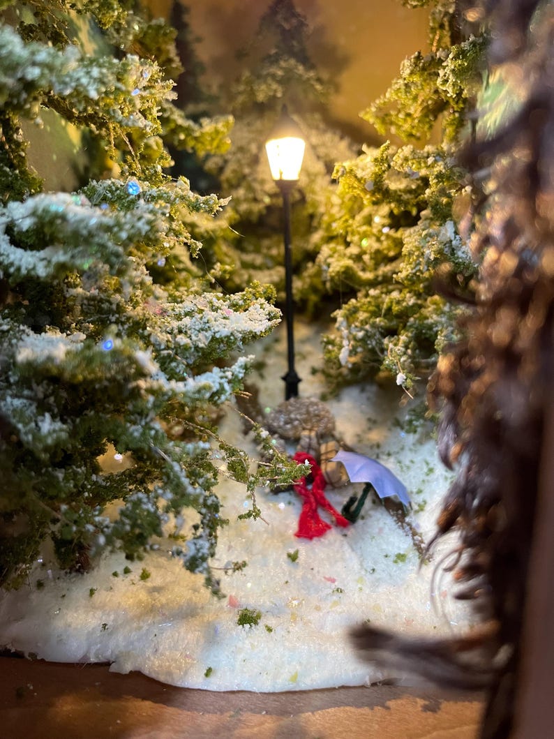Narnia Wardrobe Book Nook: Handmade Lion, Witch & Wardrobe Scene ...