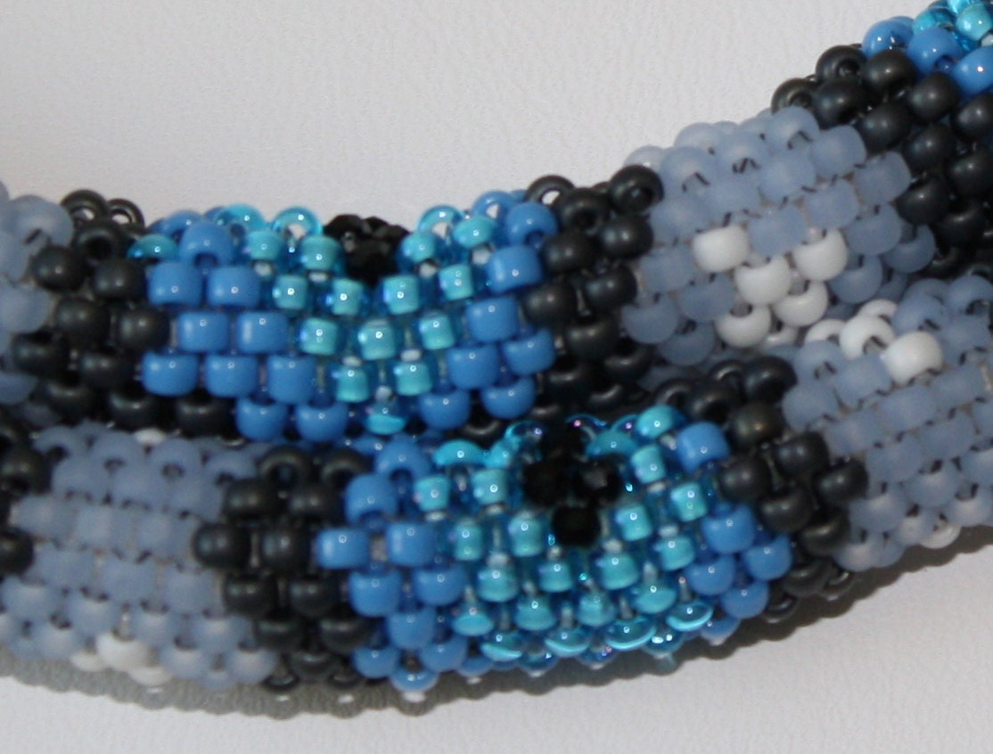 Seed Bead PATTERN Tubular Peyote Stitch for Blue Striped Snake - Etsy