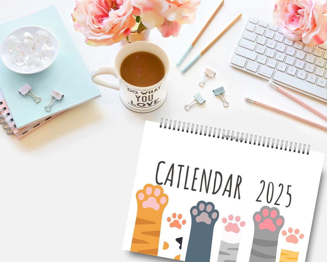 Funny Cat Wall Calendar 2025, CATLENDAR Cute Animal Lover Gift, Monthly ...
