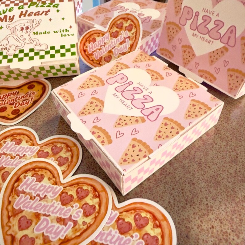 Mini Pizza Box W/ Heart Shaped Pizza Sticker Valentines School Card ...
