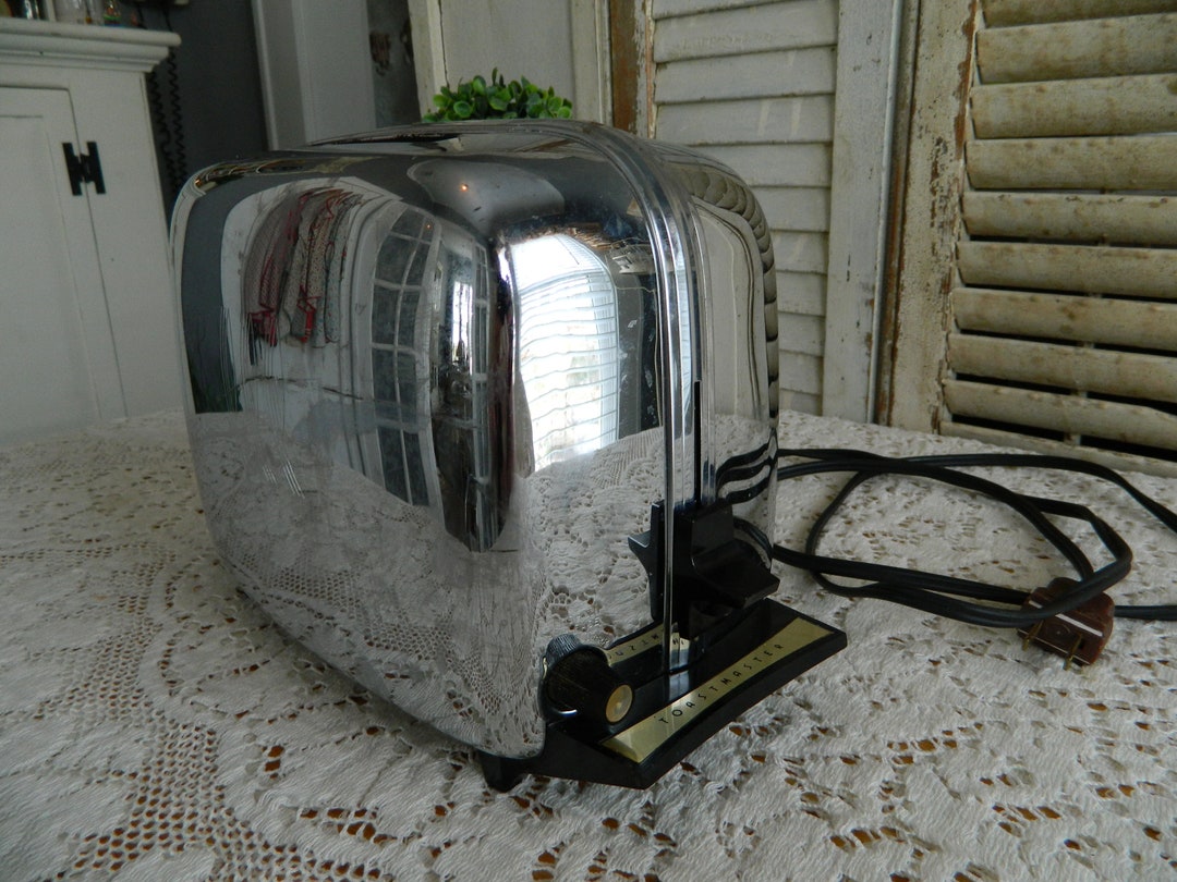 1950's Chrome Toastmaster 2 Slice Toaster - Etsy