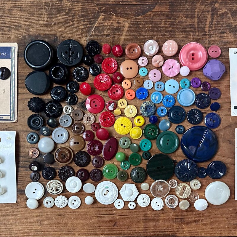 Colt Buttons - Etsy