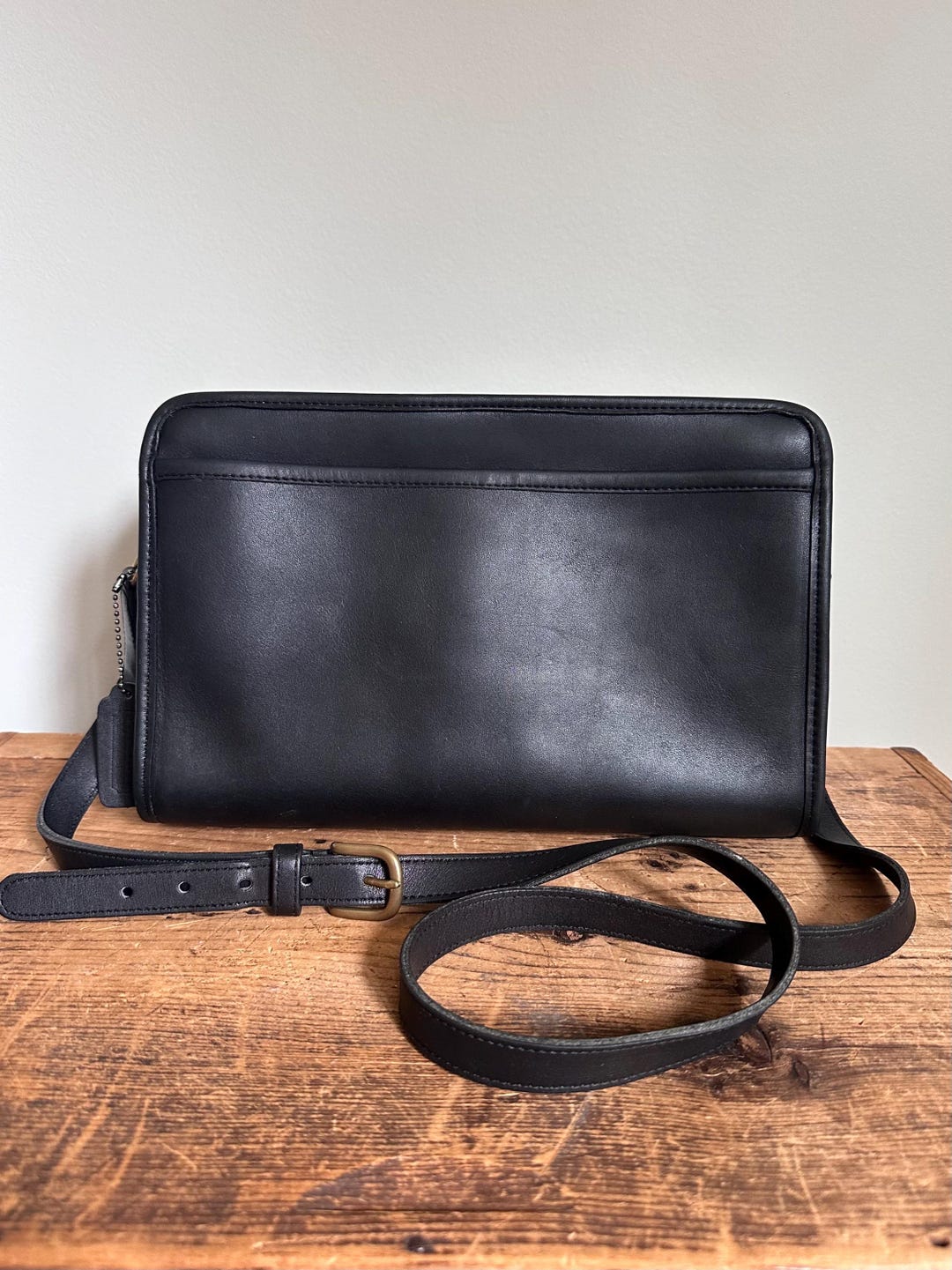 Vintage Coach 1980’s Swagger Black Leather Crossbody or Shoulder Bag ...