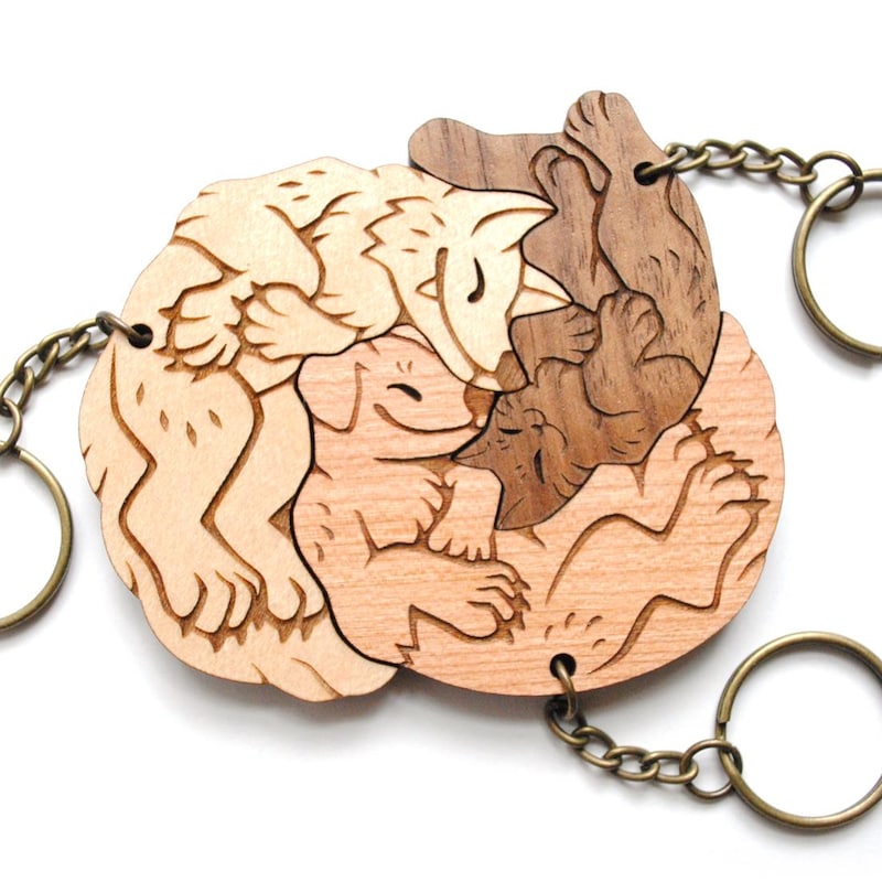 Three Dog Keychain - Etsy