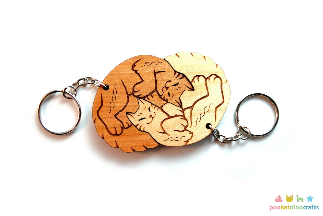 Interlocking Cat Couple Keychains - Friendship or Relationship Gift Set ...
