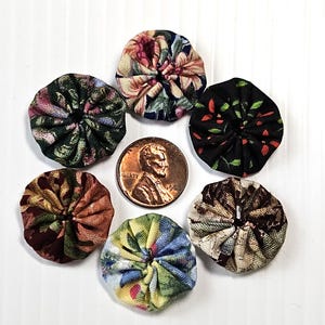 40 Assorted 1 Inch Miniature Fabric Yo Yos Fall Autumn Floral Prints ...