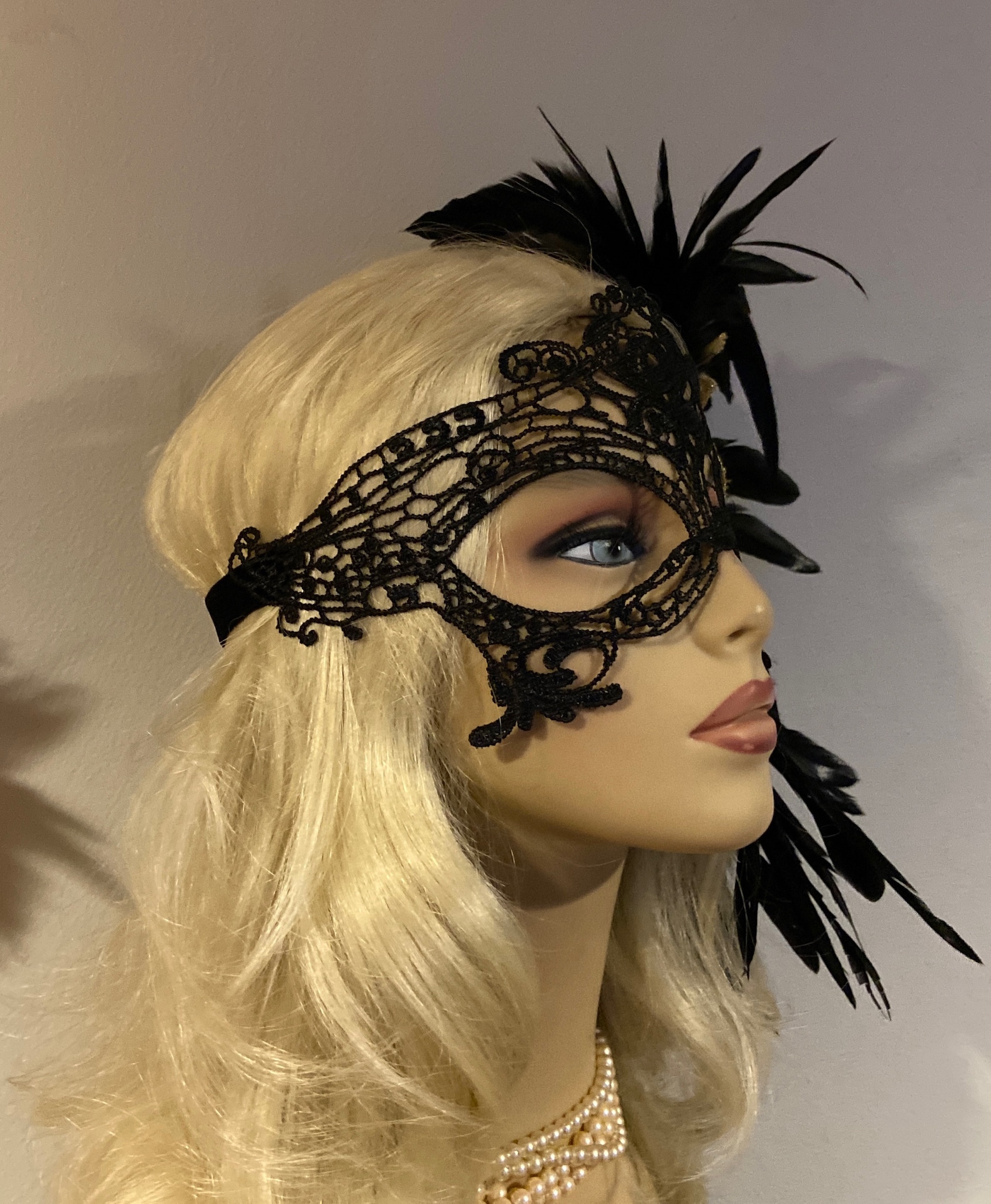Black Lace Masquerade Mask With Feathers With Antique Gold - Etsy