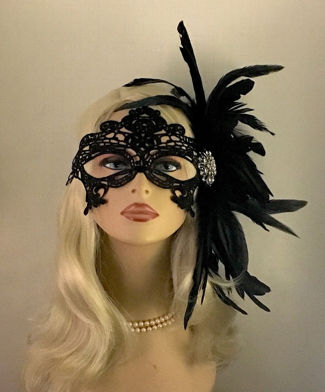 Black Lace Masquerade Mask With Black Feathers Masked Ball - Etsy