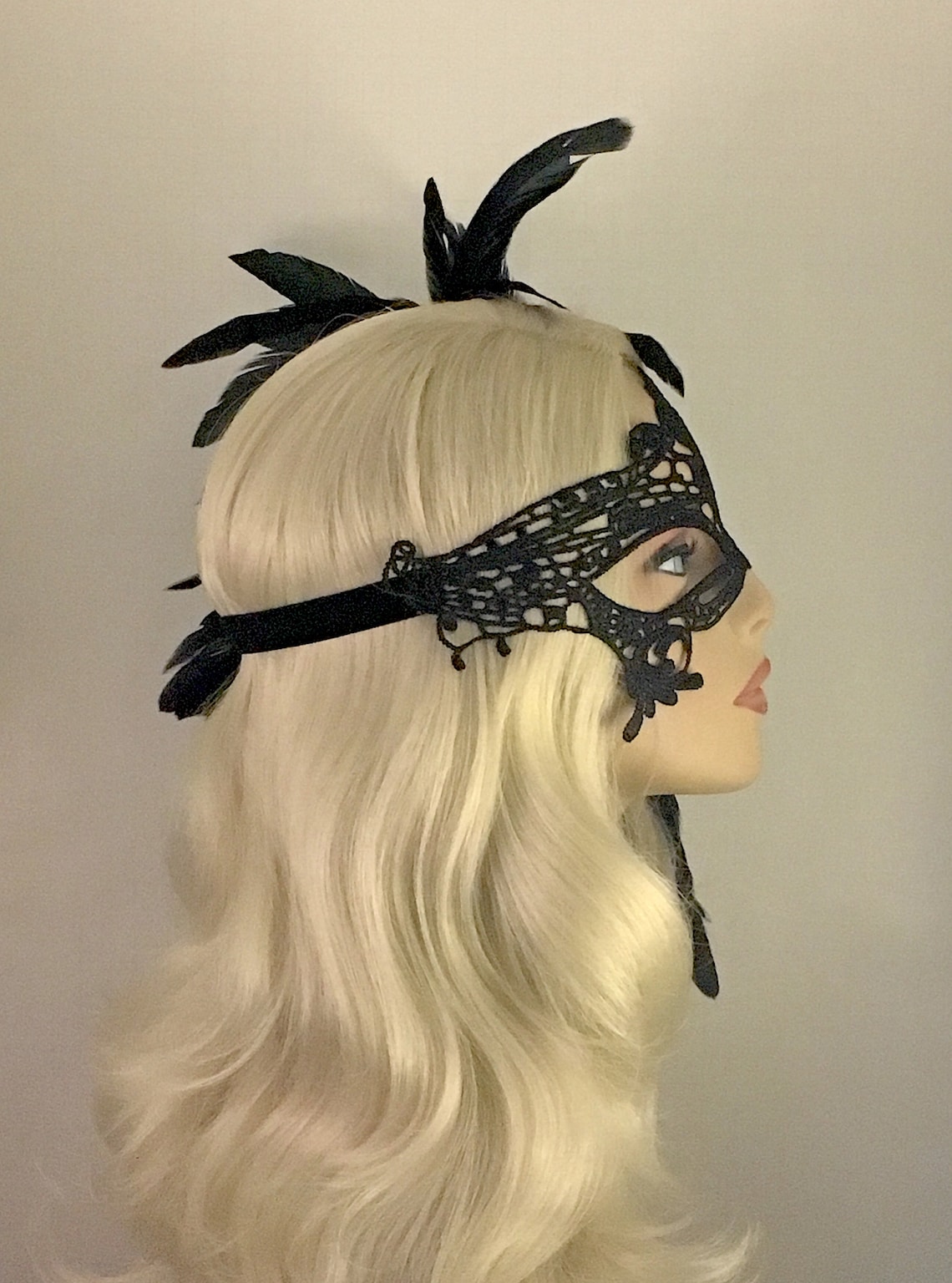 Black Lace Masquerade Mask With Black Feathers Masked Ball - Etsy