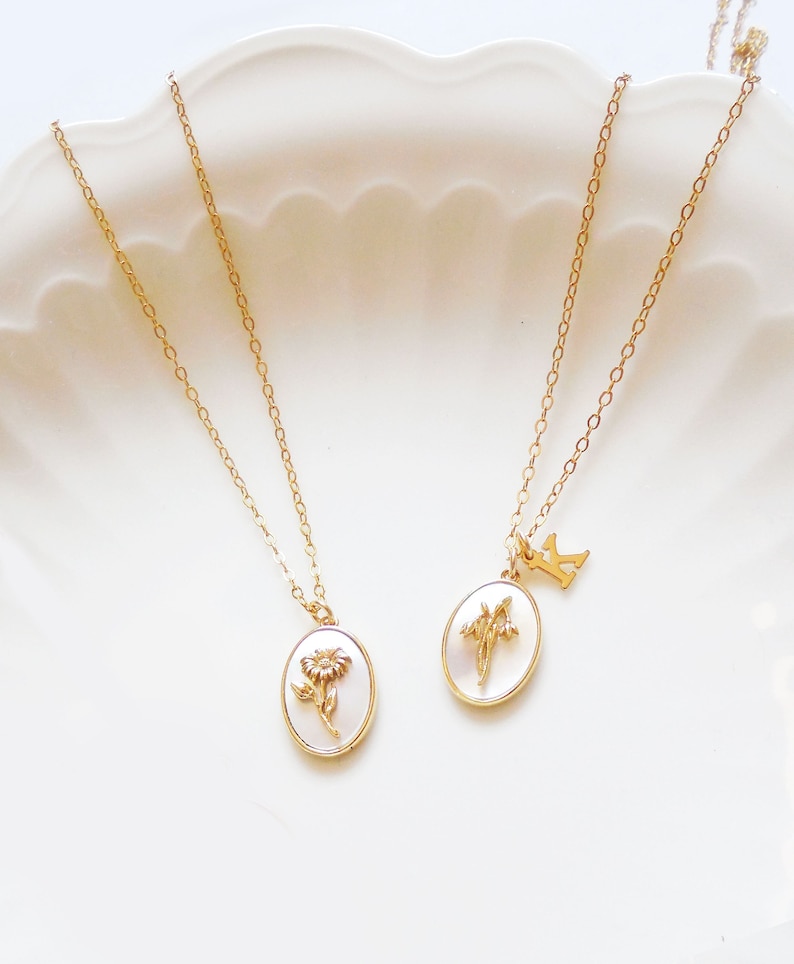 Personalized Birth Flower Necklace Gold Filled Chain Birth - Etsy