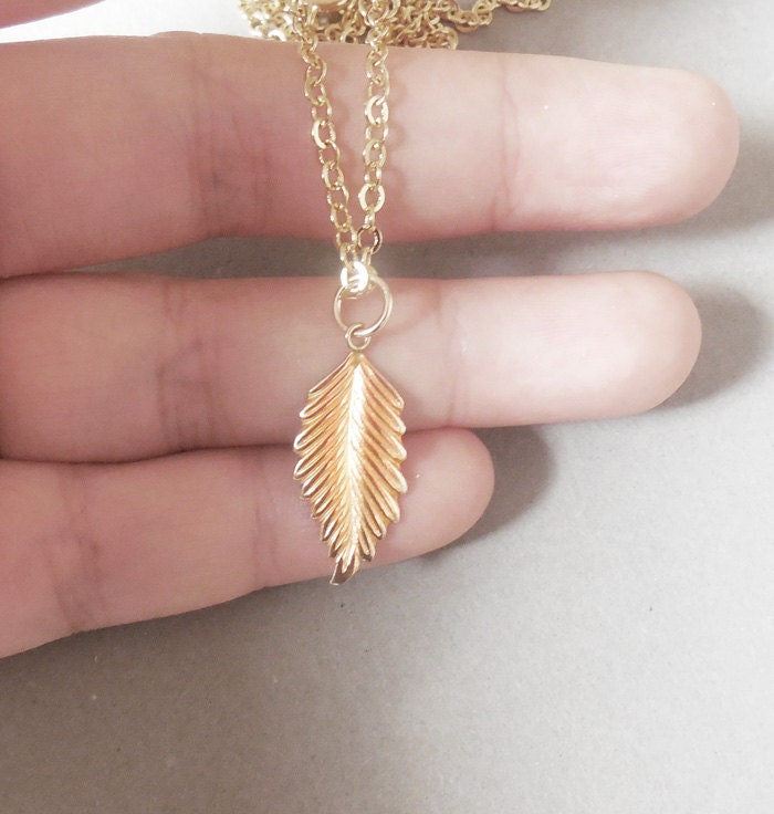 Tiny Gold Leaf Necklace in Gold Filled, Small. Dainty Everyday Jewelry ...