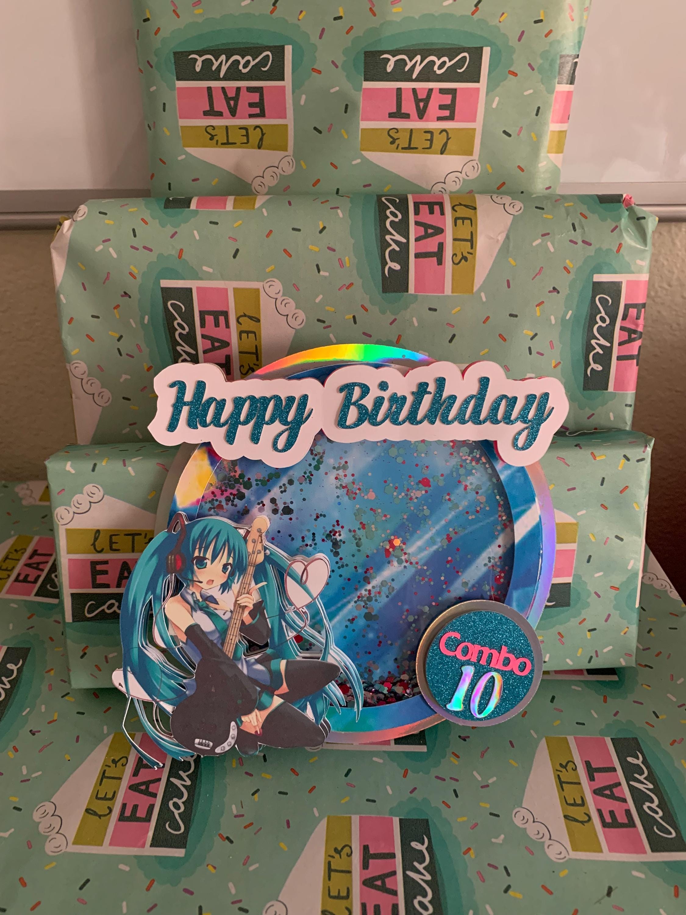 Hatsune Miku Inspired Shaker Cake Topper - Etsy