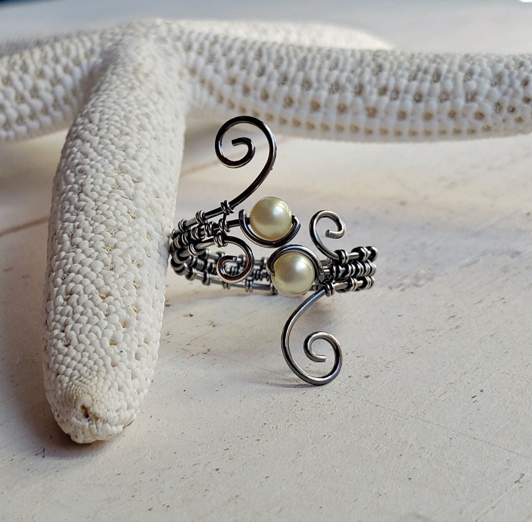 Green Pearl Wire Ring, Oxidized Silver Pearl Ring, Wire Weave Pearl ...
