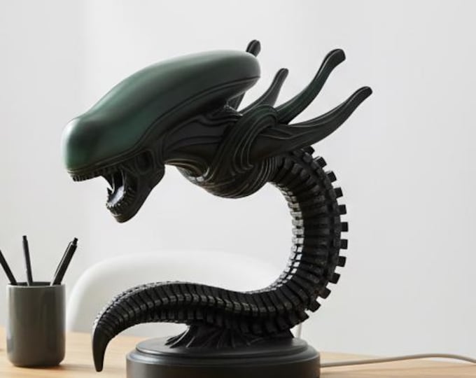 Facehugger - Etsy