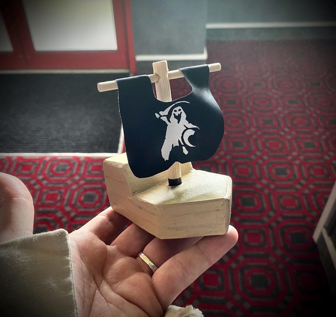 Emissary Table Ship - Sea of Thieves Emissary Marker Boat Prop SOT ...