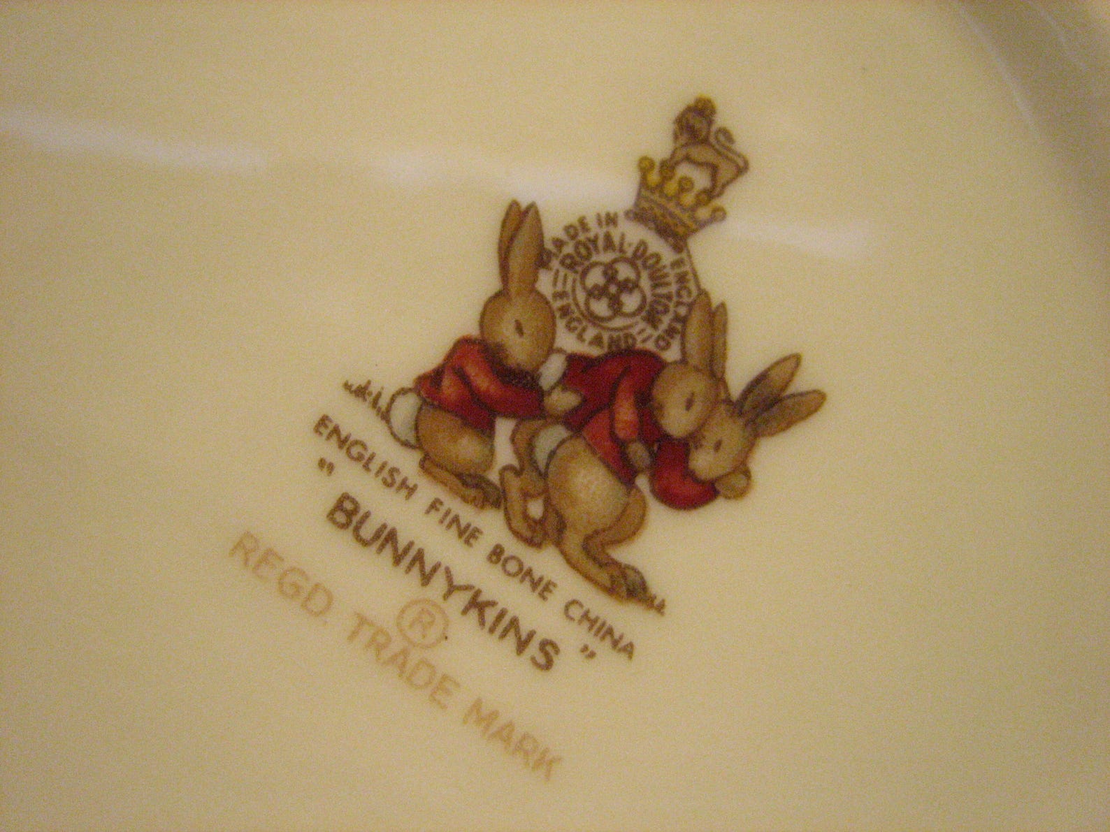 Vintage Bunnykins Don Mug, One Handle, Hat Shop( HW28) / Trying on Hats ...