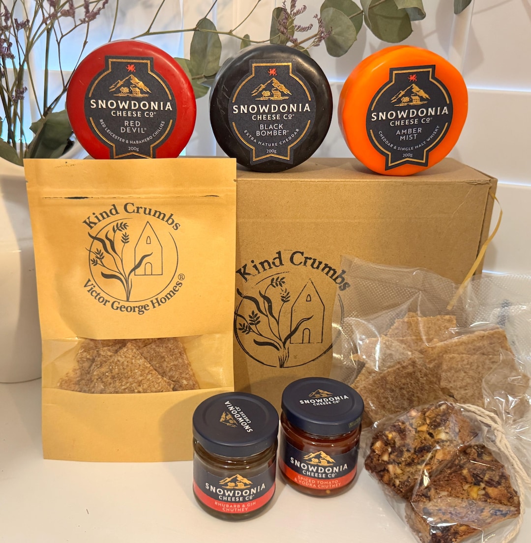 Welsh Cheese & Chutney Hamper, Homemade Crackers, Artisan Food Gift - Etsy
