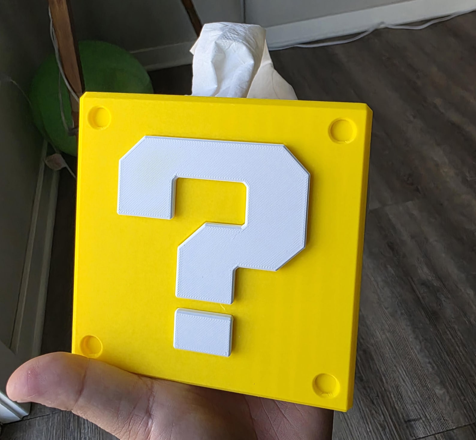 Super Mario “?” Block Tissue Holder – Geeky Home Décor - Etsy