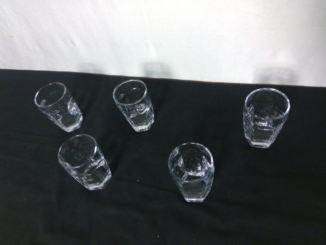 Vintage Libbey Chivalry Clear Juice Glasses - Etsy