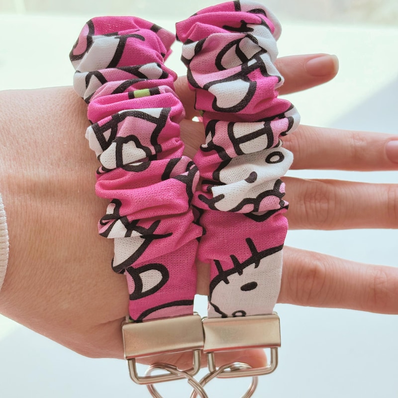 Hello Kittys Key Chain - Etsy