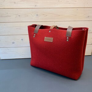FELT XL Bag GRIFT in Red With Leather Details. - Etsy
