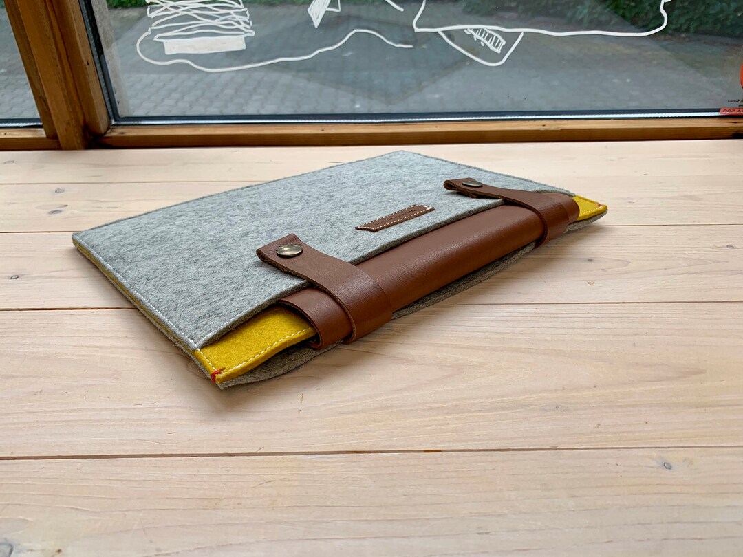 Surface PRO X + 7 Laptop Case, Laptop Cover With Extra Pocket, Woolfelt ...