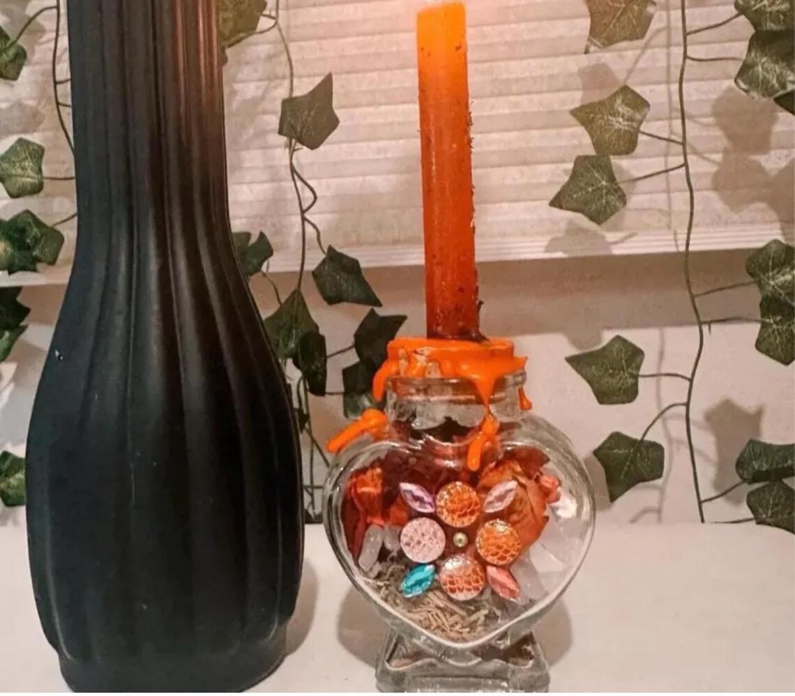 Heart Love Spell Jar: Handmade Crystal & Herb Intention Charm - Etsy