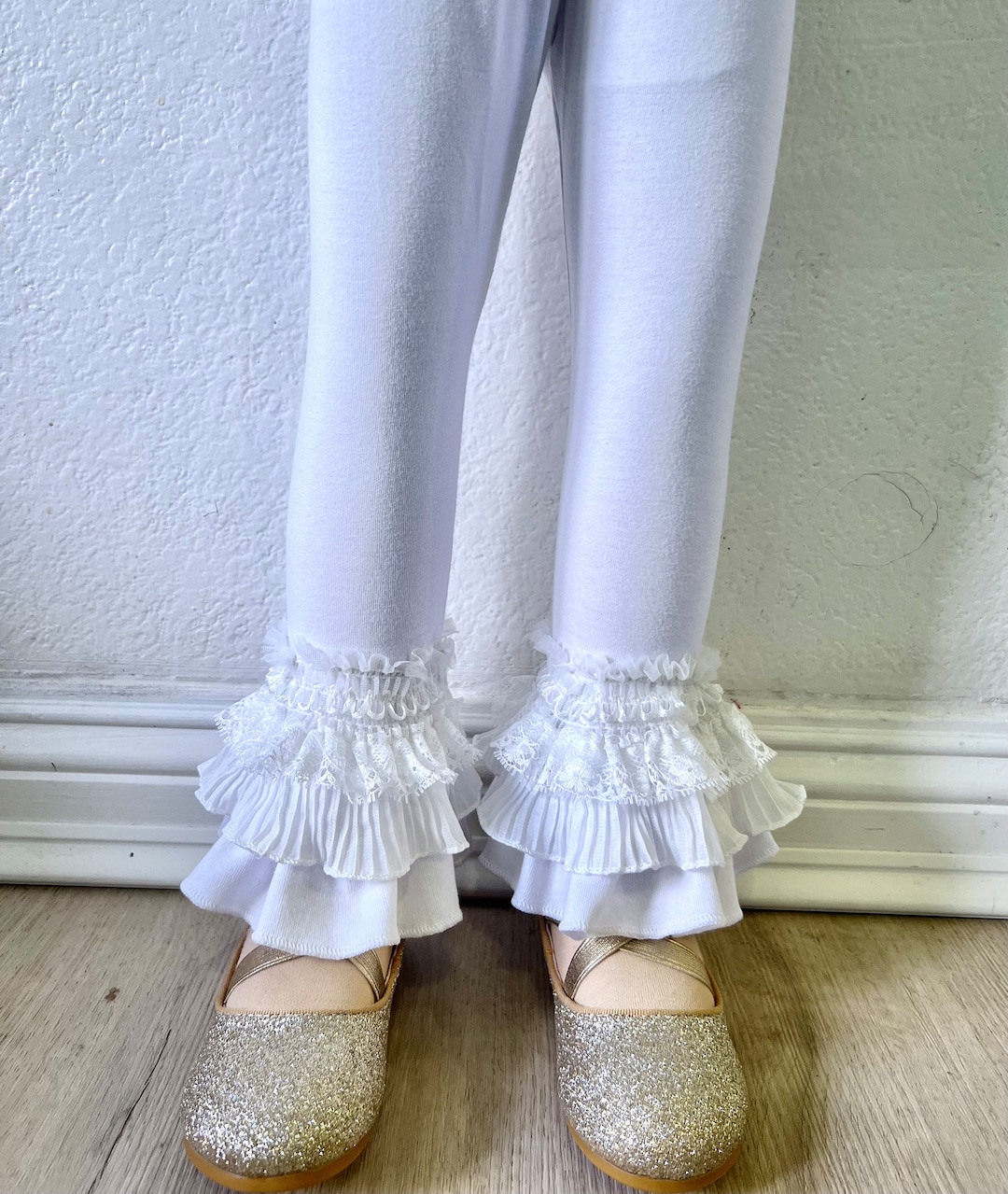 Leggings With Gorgeous Lace Ruffles / Available in 2 Colors / Girls ...