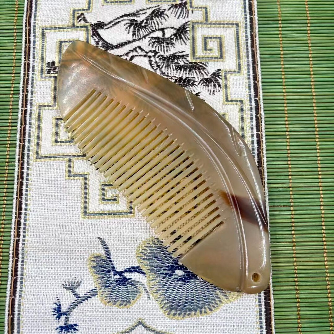 Natural Yak Horn Leaf Shape Comb, Animal Horn End Comb, Carved Fine ...