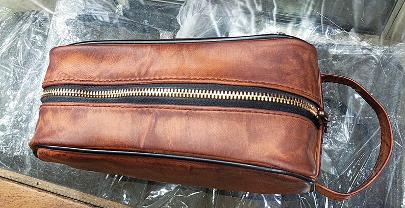 Vintage Brown Leather Shaving Kit Pouch – Travel-ready Grooming ...